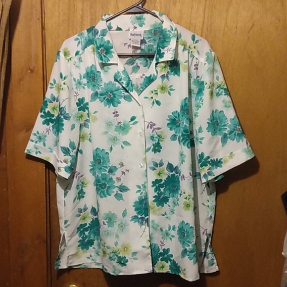 BonWorth | Tops | Springy Floral Vintage 8s Bonworth Short Sleeve ...
